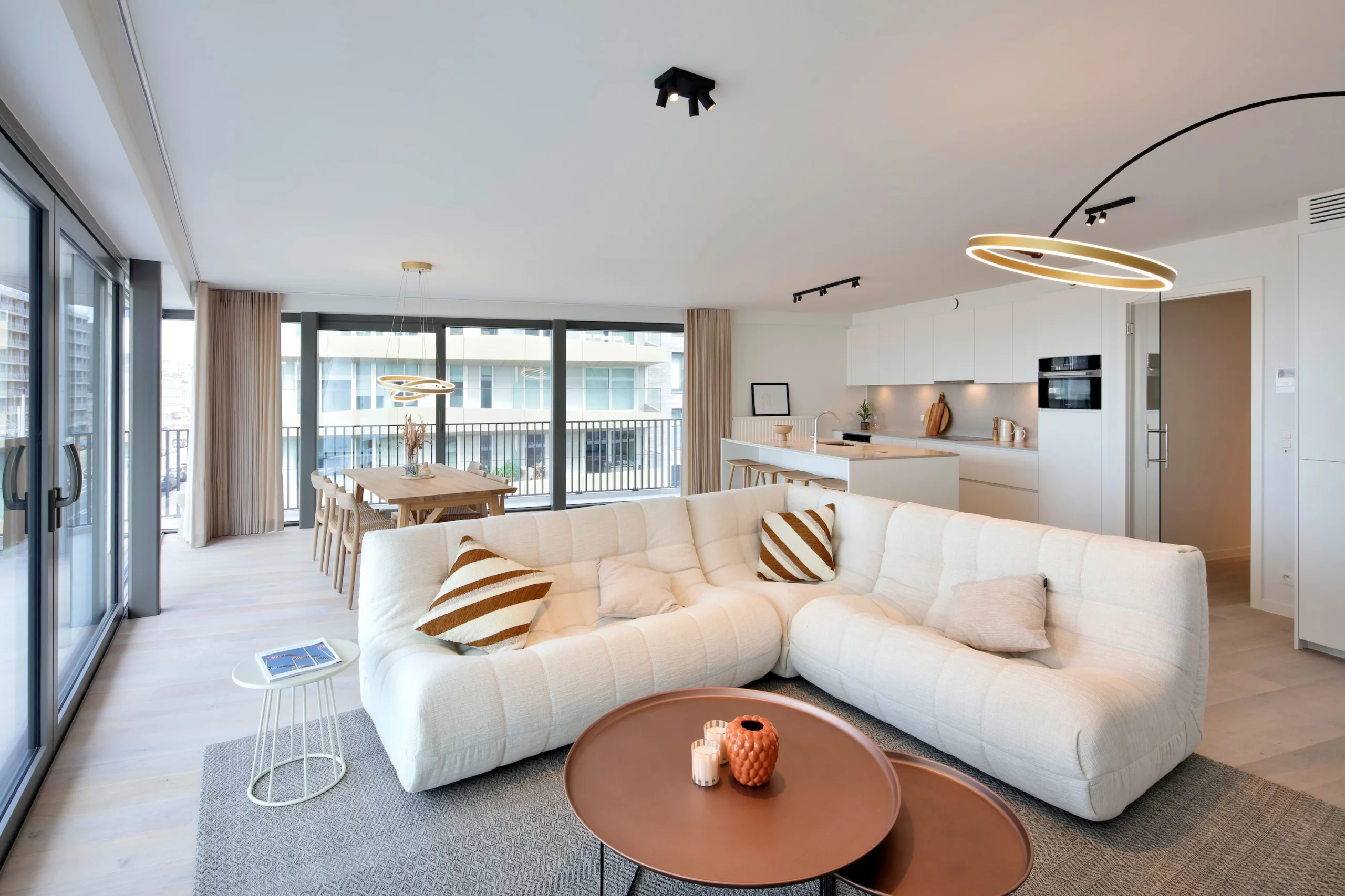 Luxevastgoed aan zee: de ultieme investeringsgids - Alysee